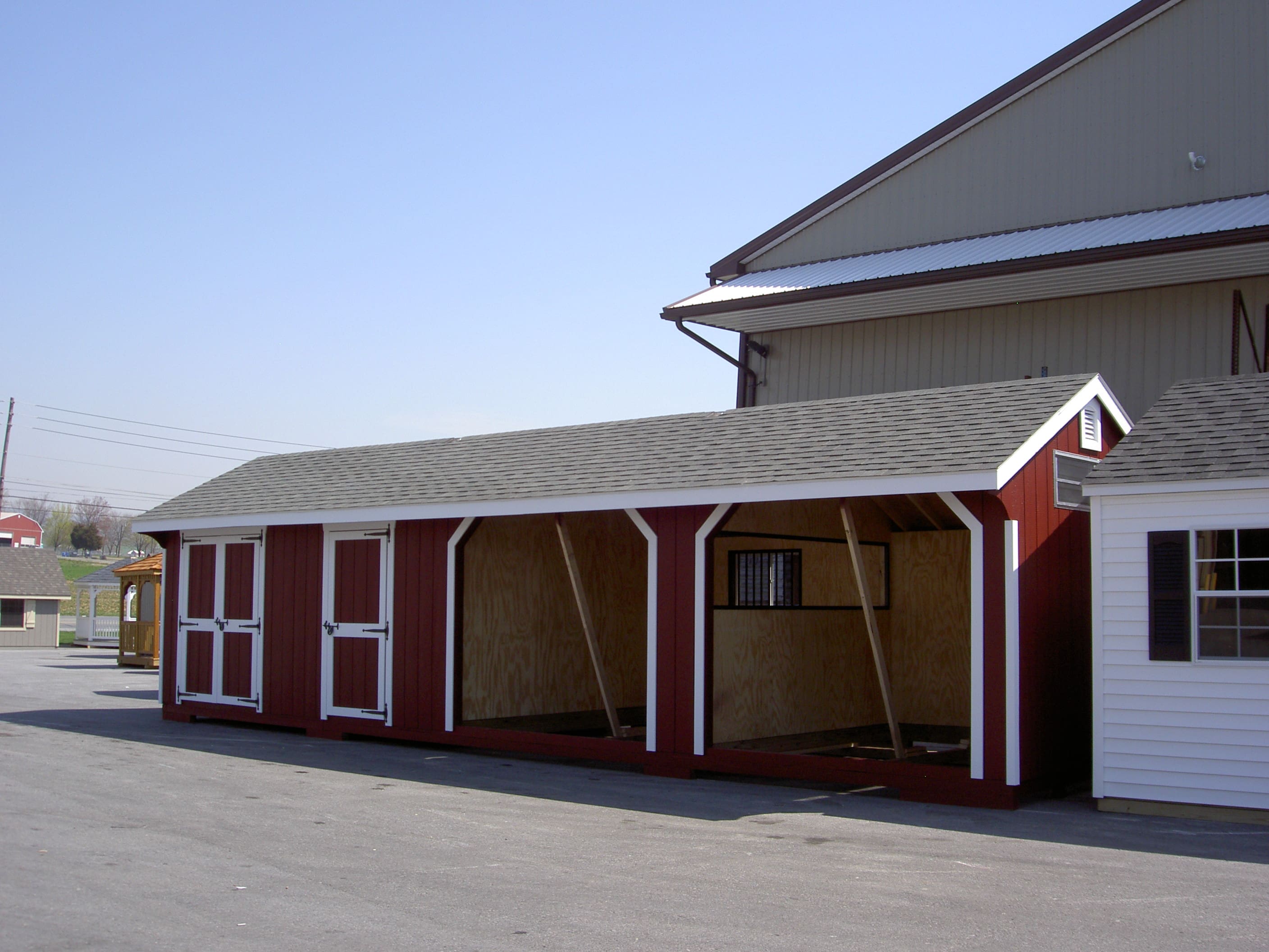Horse Stall & Combination Barns for Sale - Livingston Farm